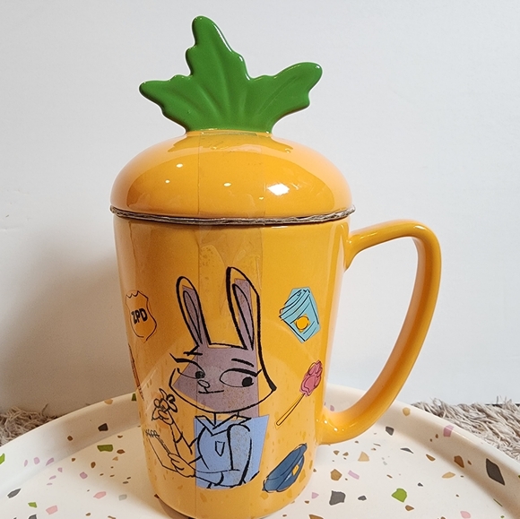 Disney | Dining | Disney Zootopia Zpd Judy Hopps Carrot Mug With Lid ...